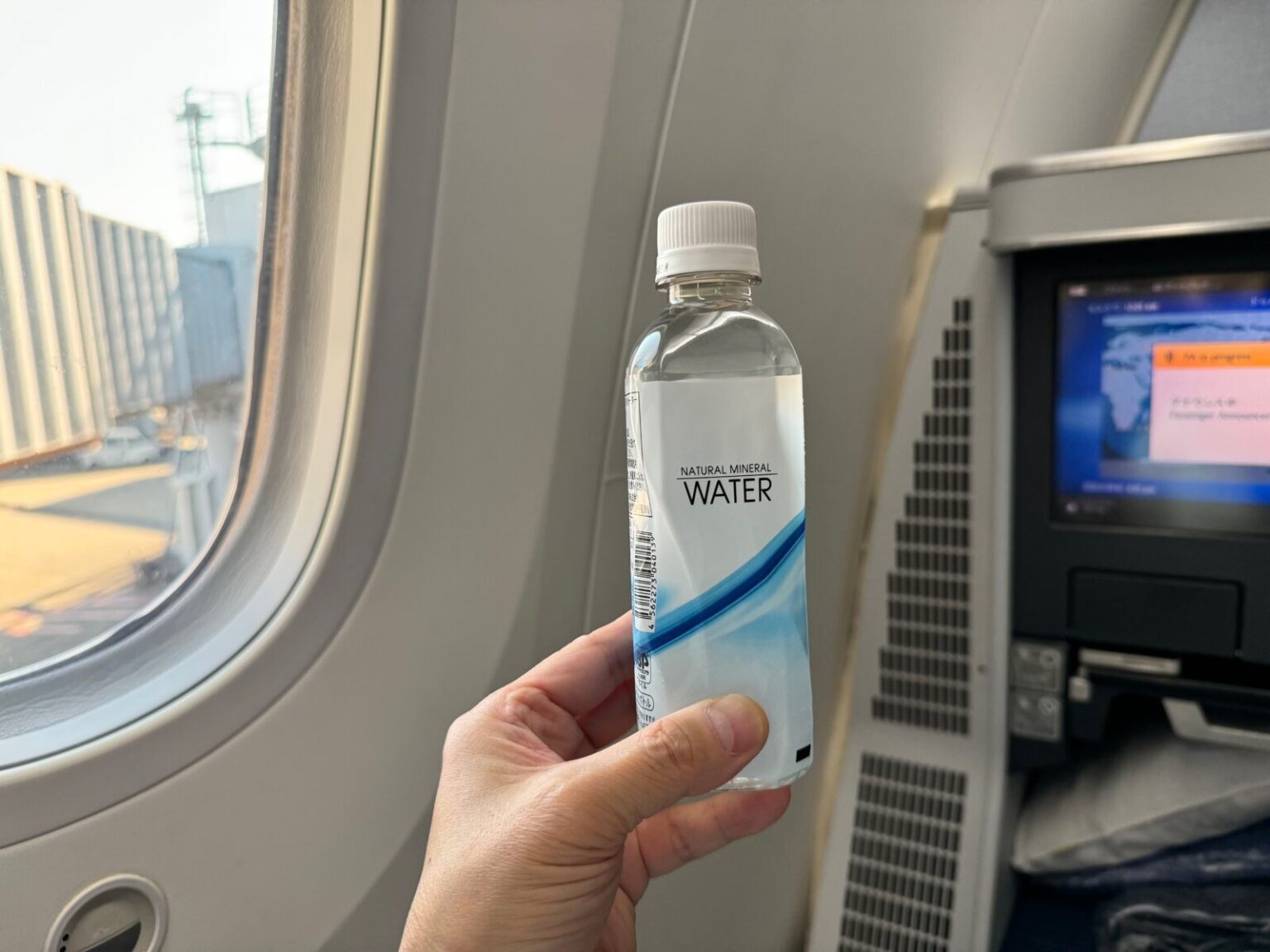 【NH180 成田 ⇒ メキシコシティ直行便】90,000マイルのANAビジネスクラス搭乗記 | seiのソロ旅ダイアリー 〜海外一人旅ブログ〜