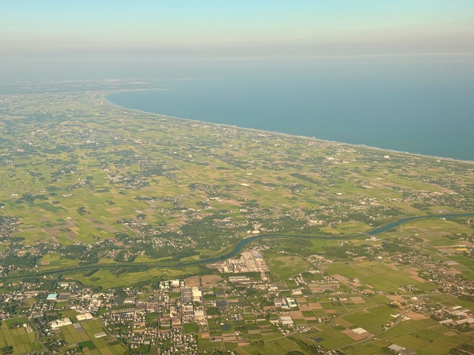 【NH180 成田 ⇒ メキシコシティ直行便】90,000マイルのANAビジネスクラス搭乗記 | seiのソロ旅ダイアリー 〜海外一人旅ブログ〜